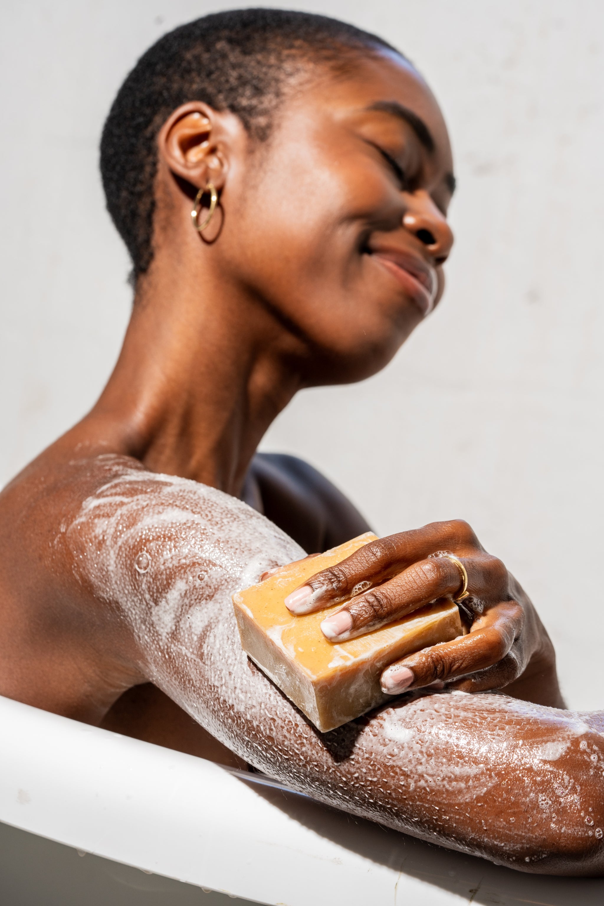 Soursop Soap for Face & Body (6 oz) with Sea Moss – Alkaline Herb Shop